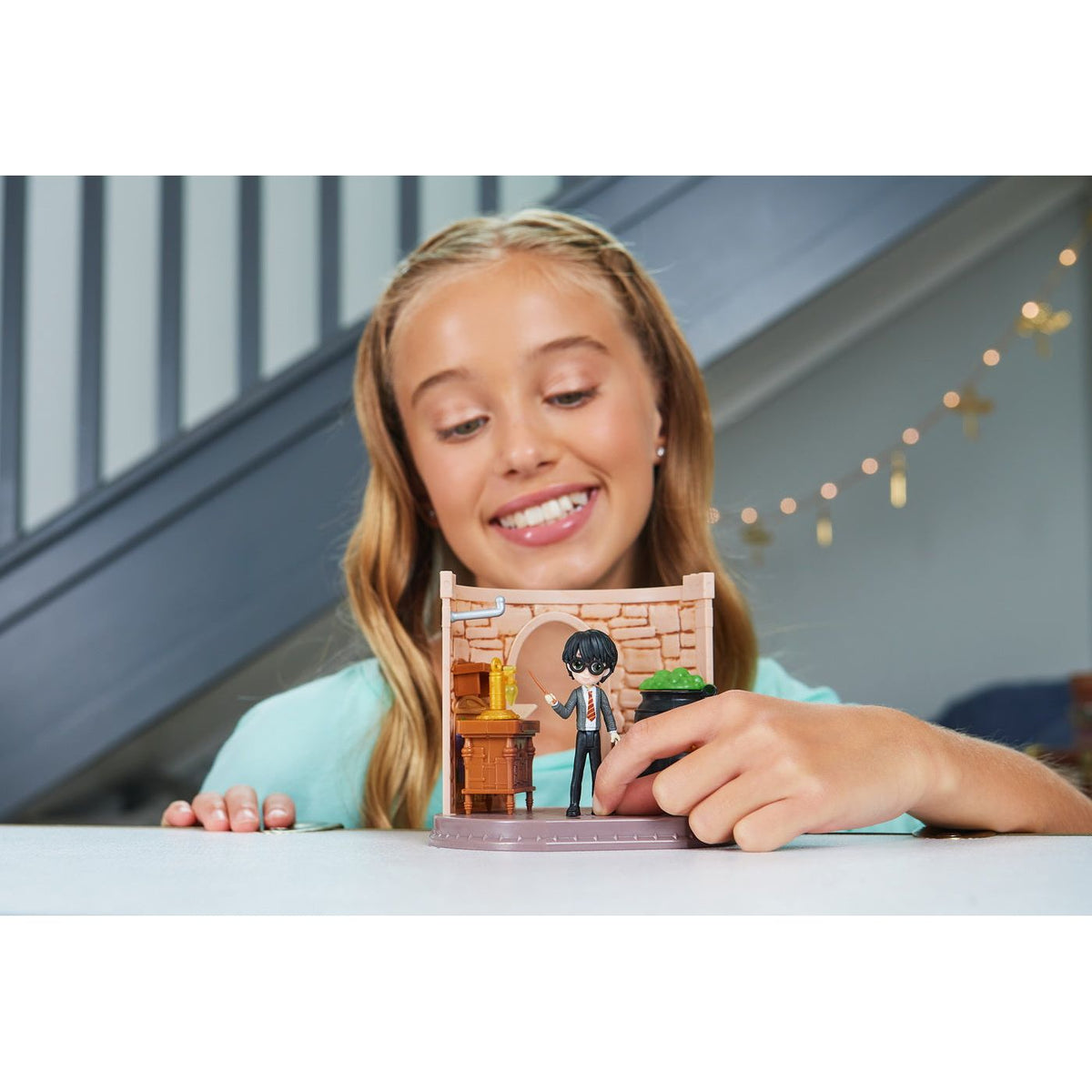 Harry Potter Wizarding World Magical Sala de Clasa Potiuni Harry Potte ...